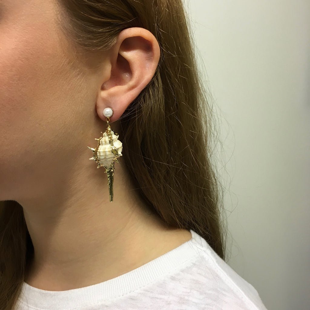 Alana Sea Shell Earrings – AUDEN Jewelry